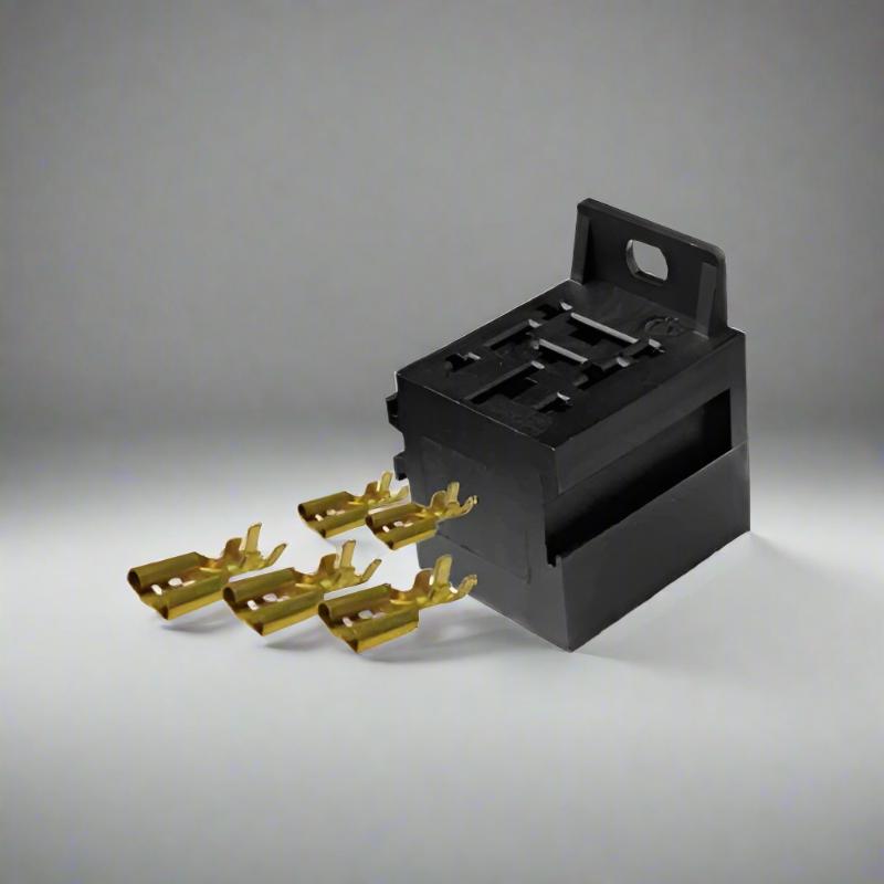 Maxi Relay Adaptors – Jay Dee Auto Cables